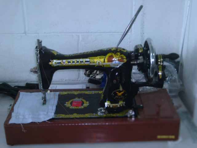Sewing Machines (Fiji) - Lautoka | semantictrade - SIRUBA & JUKI